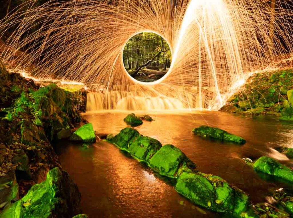 Tullymore Stepping Stones Flying Sparks | S Black Photo